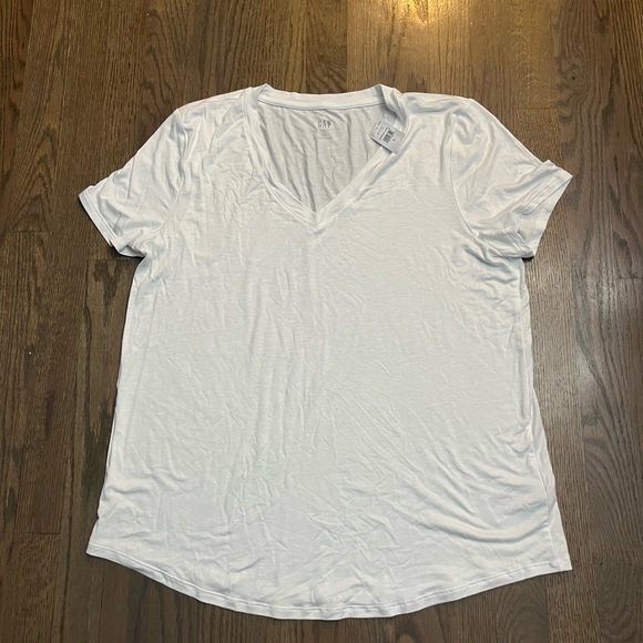 GAP Factory | Tops | Nwt Gap White Luxe Tshirt | Poshmark